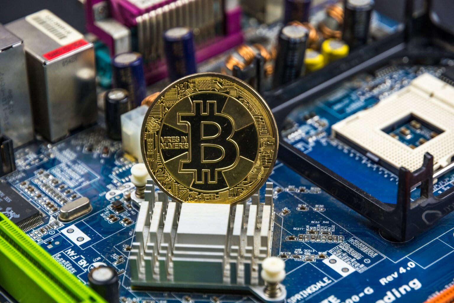 What is Bitcoin and How Does it Works?